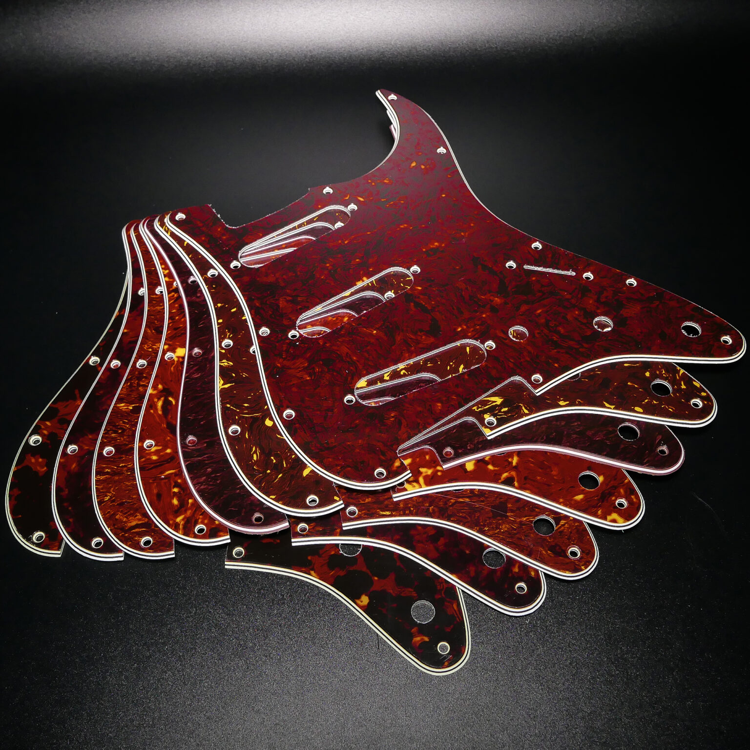 Schecter Custom Pickguard [쉑터 커스텀 픽가드] – stormguitar